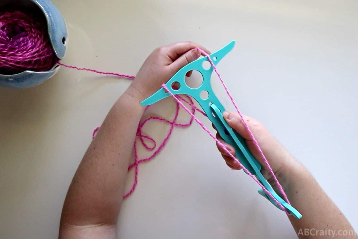 Niddy Noddy Guide - How to Make a Hank and Measure Yarn - AB Crafty