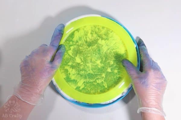 Disc Dyeing - 7+ Techniques to Dye Disc Golf Discs - AB Crafty