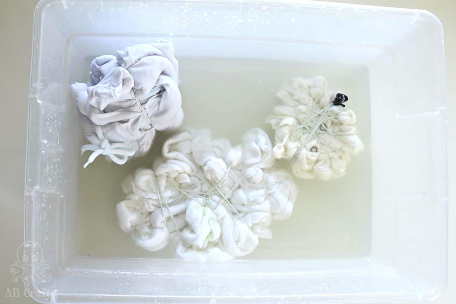 Tie Dye Crop Top - Easily Make Tie-Dye Crop Tops - AB Crafty