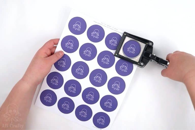 Button Template in 4 Sizes - Free Download - AB Crafty